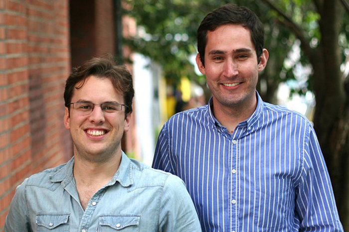 History Instagram :: Social Media Review